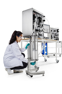 AxiChrom™ 50-200 mm pilot-scale chromatography columns | Cytiva